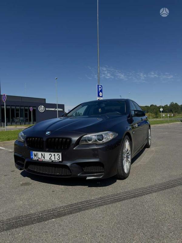 Black BMW 535 2013 in Vilnius, with an engine capacity of 2.98 L and mileage of 186 thousand km for 13200 €, photo 8 on AUTOMOTO.COM.LV