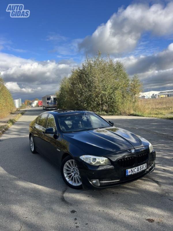 BMW 535 2013 KlaipÄda vietnÄ Melns BMW 535 2013 KlaipÄda, ar dzinÄja tilpumu 3.00 L un nobraukumu 283 tÅ«kst. km par 6900 ā¬, foto 1 vietnÄ AUTOMOTO.COM.LV