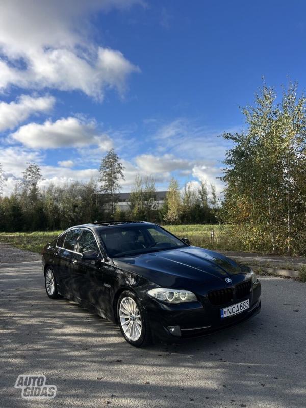 BMW 535 2013 KlaipÄda vietnÄ Melns BMW 535 2013 KlaipÄda, ar dzinÄja tilpumu 3.00 L un nobraukumu 283 tÅ«kst. km par 6900 ā¬, foto 4 vietnÄ AUTOMOTO.COM.LV