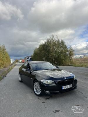 Melns BMW 535 2013 Klaipėda, ar dzinēja tilpumu 3.00 L un nobraukumu 283 tūkst. km par 6900 €, foto 7 vietnē AUTOMOTO.COM.LV