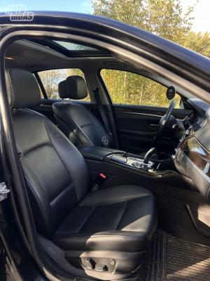 Melns BMW 535 2013 Klaipėda, ar dzinēja tilpumu 3.00 L un nobraukumu 283 tūkst. km par 6900 €, foto 13 vietnē AUTOMOTO.COM.LV