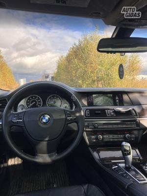 Melns BMW 535 2013 Klaipėda, ar dzinēja tilpumu 3.00 L un nobraukumu 283 tūkst. km par 6900 €, foto 15 vietnē AUTOMOTO.COM.LV