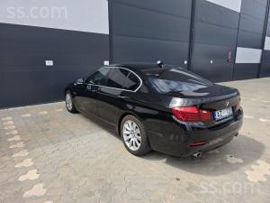 Melns BMW 535 2014 Jūrmala, ar dzinēja tilpumu 3.00 L un nobraukumu 285 tūkst. km par 10950 €, foto 4 vietnē AUTOMOTO.COM.LV