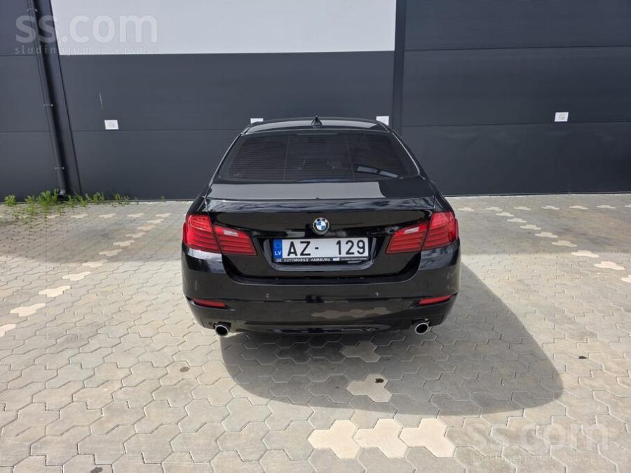 Melns BMW 535 2014 Jūrmala, ar dzinēja tilpumu 3.00 L un nobraukumu 285 tūkst. km par 10950 €, foto 5 vietnē AUTOMOTO.COM.LV