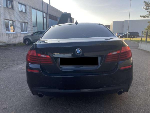 Black BMW 535 2014 in Marijampole, with an engine capacity of 2.98 L and mileage of 213 thousand km for 13750 €, photo 10 on AUTOMOTO.COM.LV