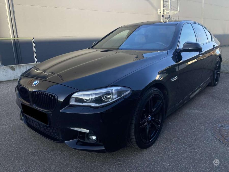 Black BMW 535 2014 in Marijampole, with an engine capacity of 3.00 L and mileage of 213 thousand km for 13500 €, photo 3 on AUTOMOTO.COM.LV