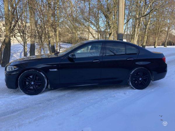 Black BMW 535 2014 in Marijampole, with an engine capacity of 2.98 L and mileage of 213 thousand km for 12999 €, photo 8 on AUTOMOTO.COM.LV