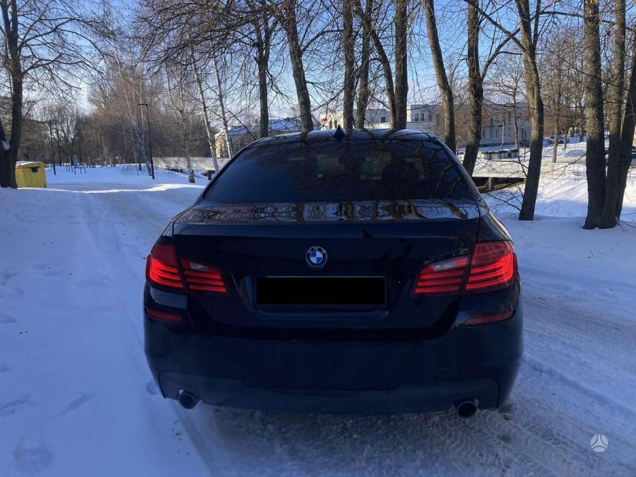 Melns BMW 535 2014 Marijampole, ar dzinēja tilpumu 2.98 L un nobraukumu 213 tūkst. km par 12999 €, foto 10 vietnē AUTOMOTO.COM.LV