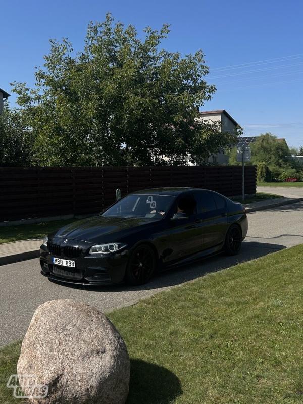 Melns BMW 535 2014 Kupiškis, ar dzinēja tilpumu 3.00 L un nobraukumu 220 tūkst. km par 13500 €, foto 1 vietnē AUTOMOTO.COM.LV