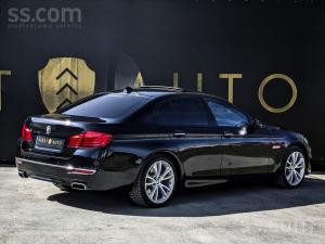 Melns BMW 535 2014 Tukums, ar dzinēja tilpumu 3.00 L un nobraukumu 290 tūkst. km par 13990 €, foto 35 vietnē AUTOMOTO.COM.LV