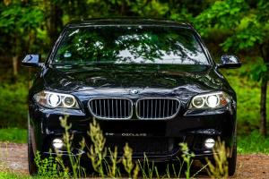 Melns BMW 535 2014 Raseiniai, ar dzinēja tilpumu 2.99 L un nobraukumu 275 tūkst. km par 14200 €, foto  vietnē AUTOMOTO.COM.LV