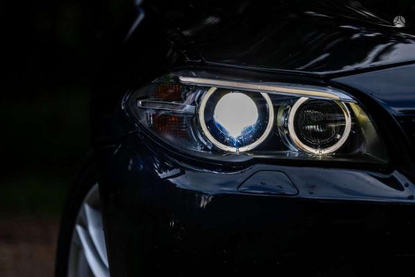 Melns BMW 535 2014 Raseiniai, ar dzinēja tilpumu 2.99 L un nobraukumu 275 tūkst. km par 14200 €, foto 4 vietnē AUTOMOTO.COM.LV