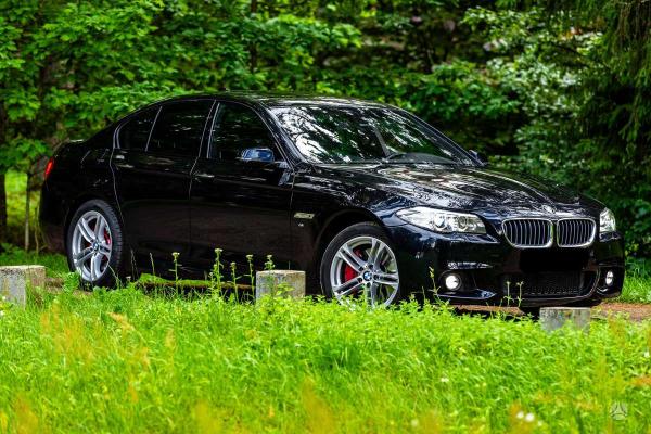 Melns BMW 535 2014 Raseiniai, ar dzinēja tilpumu 2.99 L un nobraukumu 275 tūkst. km par 14200 €, foto 6 vietnē AUTOMOTO.COM.LV