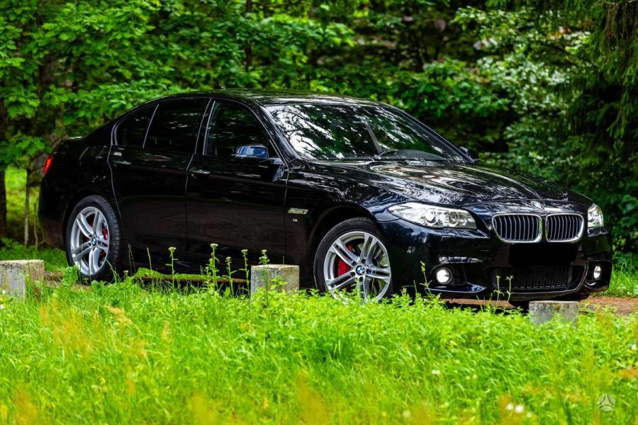 Melns BMW 535 2014 Raseiniai, ar dzinēja tilpumu 2.99 L un nobraukumu 275 tūkst. km par 14200 €, foto 7 vietnē AUTOMOTO.COM.LV