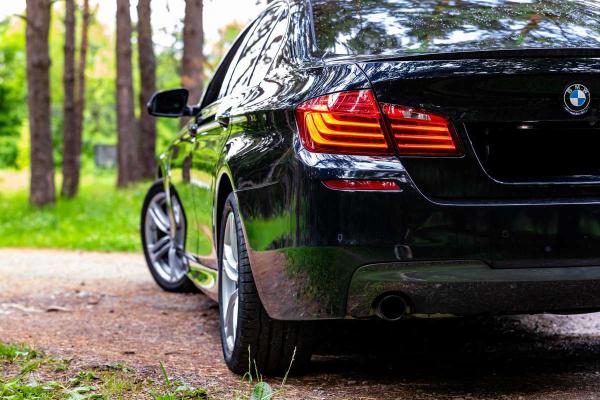 Melns BMW 535 2014 Raseiniai, ar dzinēja tilpumu 2.99 L un nobraukumu 275 tūkst. km par 14200 €, foto 8 vietnē AUTOMOTO.COM.LV