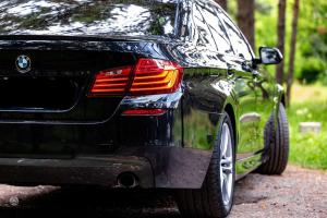 Melns BMW 535 2014 Raseiniai, ar dzinēja tilpumu 2.99 L un nobraukumu 275 tūkst. km par 14200 €, foto 10 vietnē AUTOMOTO.COM.LV