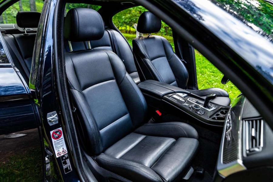 Melns BMW 535 2014 Raseiniai, ar dzinēja tilpumu 2.99 L un nobraukumu 275 tūkst. km par 14200 €, foto 30 vietnē AUTOMOTO.COM.LV