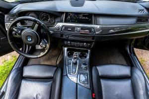 Melns BMW 535 2014 Raseiniai, ar dzinēja tilpumu 2.99 L un nobraukumu 275 tūkst. km par 14200 €, foto 40 vietnē AUTOMOTO.COM.LV