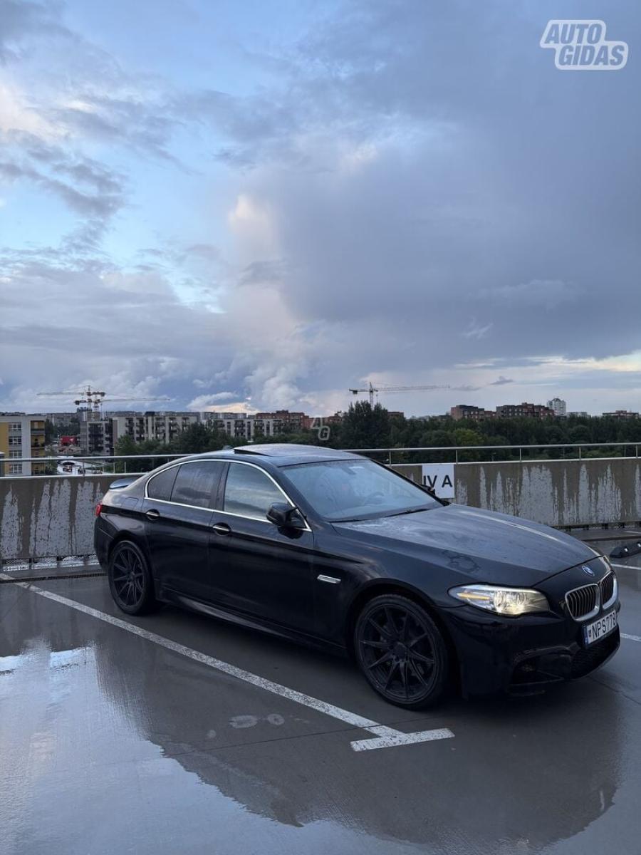 Black BMW 535 2014 in Vilnius, with an engine capacity of 3.00 L and mileage of 254 thousand km for 14999 €, photo 3 on AUTOMOTO.COM.LV