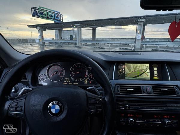 Melns BMW 535 2014 Viļņa, ar dzinēja tilpumu 3.00 L un nobraukumu 254 tūkst. km par 14999 €, foto 4 vietnē AUTOMOTO.COM.LV
