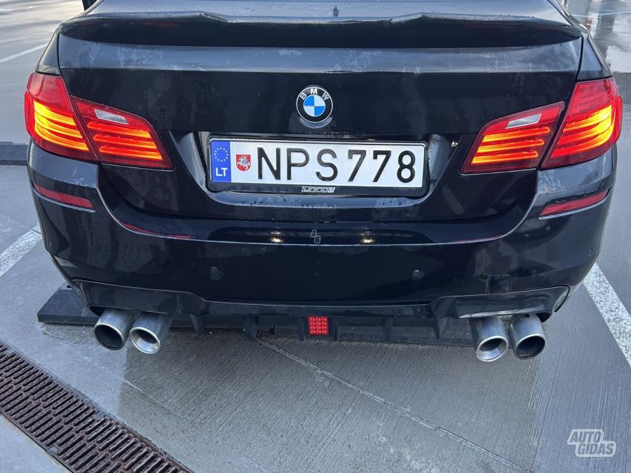 Black BMW 535 2014 in Vilnius, with an engine capacity of 3.00 L and mileage of 254 thousand km for 14999 €, photo 8 on AUTOMOTO.COM.LV