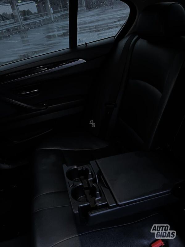 Melns BMW 535 2014 Viļņa, ar dzinēja tilpumu 3.00 L un nobraukumu 254 tūkst. km par 14999 €, foto 9 vietnē AUTOMOTO.COM.LV