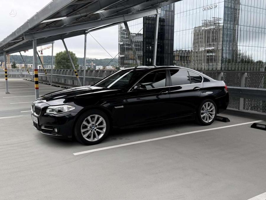 Black BMW 535 2014 in Vilnius, with an engine capacity of 2.99 L and mileage of 303 thousand km for 13600 €, photo 6 on AUTOMOTO.COM.LV