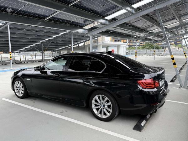 Melns BMW 535 2014 Viļņa, ar dzinēja tilpumu 2.99 L un nobraukumu 303 tūkst. km par 13600 €, foto 7 vietnē AUTOMOTO.COM.LV