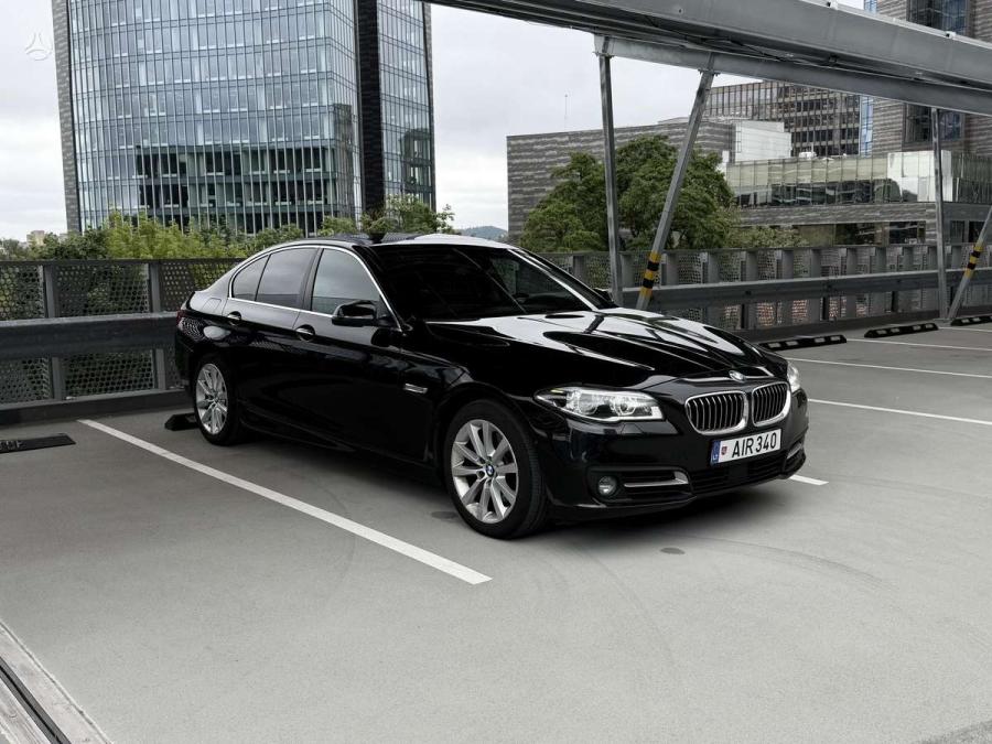 Black BMW 535 2014 in Vilnius, with an engine capacity of 2.99 L and mileage of 303 thousand km for 13600 €, photo 11 on AUTOMOTO.COM.LV