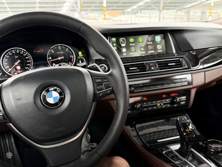 Black BMW 535 2014 in Vilnius, with an engine capacity of 2.99 L and mileage of 303 thousand km for 13600 €, photo 16 on AUTOMOTO.COM.LV