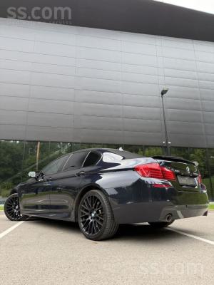 Melns BMW 535 2014 Rīga, ar dzinēja tilpumu 3.00 L un nobraukumu 208 tūkst. km par 15900 €, foto 9 vietnē AUTOMOTO.COM.LV