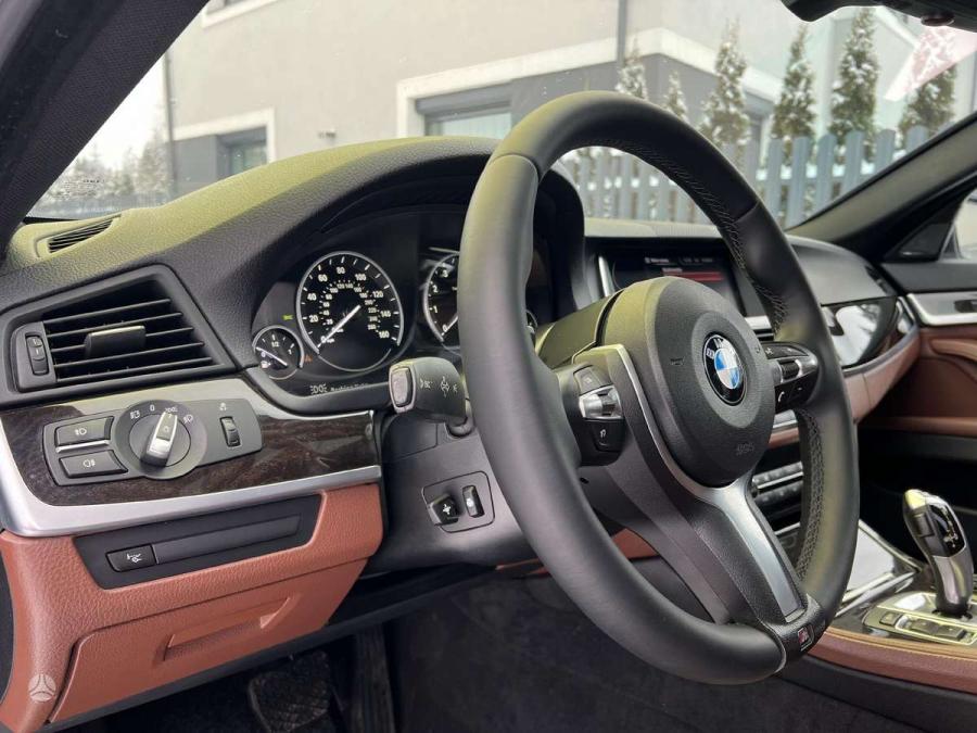 Melns BMW 535 2015 Viļņa, ar dzinēja tilpumu 3.00 L un nobraukumu 220 tūkst. km par 11800 €, foto 14 vietnē AUTOMOTO.COM.LV
