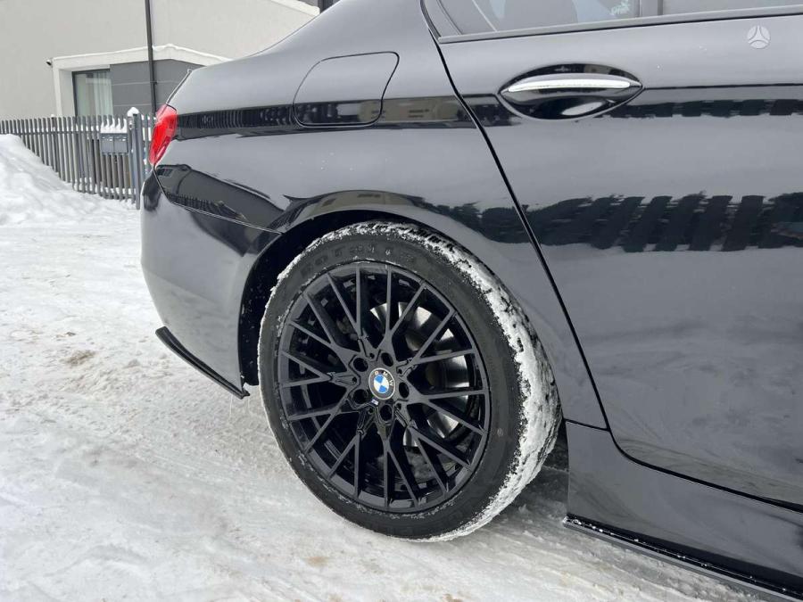 Melns BMW 535 2015 Viļņa, ar dzinēja tilpumu 3.00 L un nobraukumu 220 tūkst. km par 11800 €, foto 27 vietnē AUTOMOTO.COM.LV