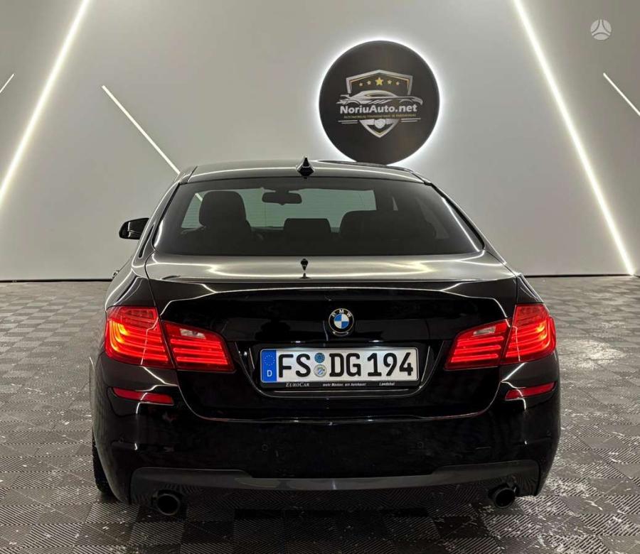 Melns BMW 535 2015 Marijampole, ar dzinēja tilpumu 2.99 L un nobraukumu 273 tūkst. km par 14250 €, foto 25 vietnē AUTOMOTO.COM.LV