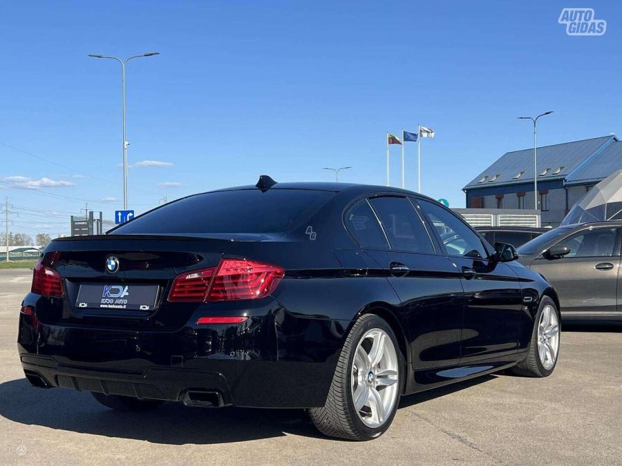 Black BMW 535 2015 in Marijampole, with an engine capacity of 3.00 L and mileage of 202 thousand km for 15250 €, photo 11 on AUTOMOTO.COM.LV