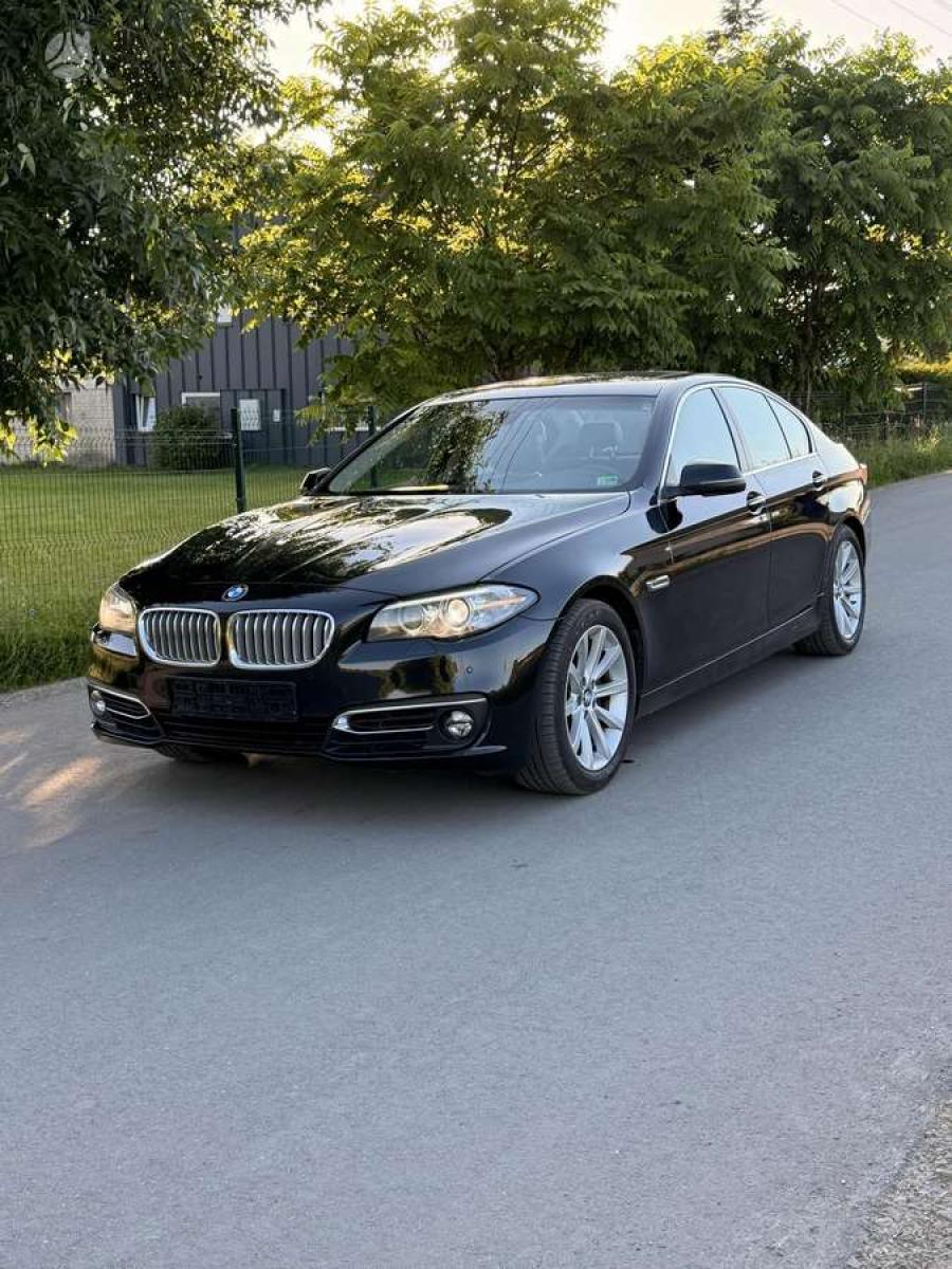 Black BMW 535 2015 in Kaunas, with an engine capacity of 2.98 L and mileage of 207 thousand km for 12800 €, photo 8 on AUTOMOTO.COM.LV
