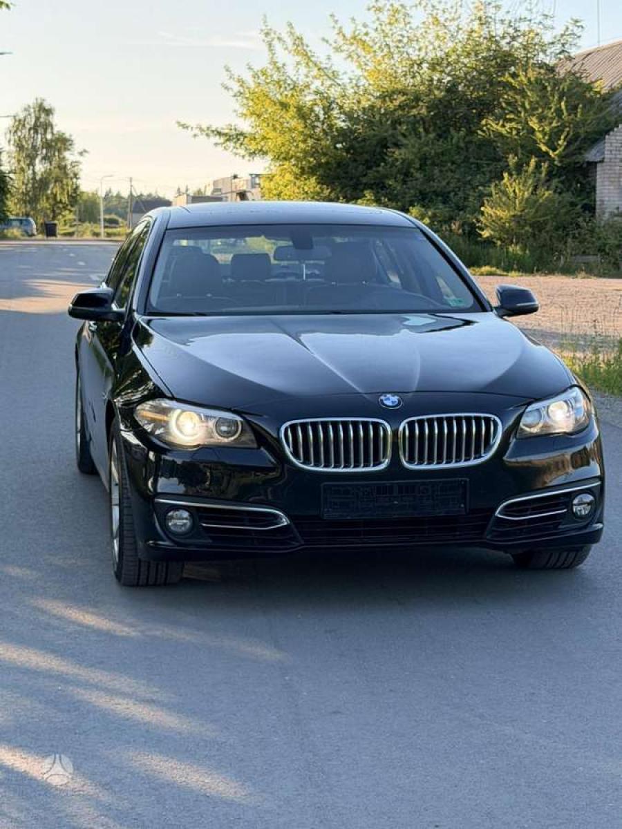 Black BMW 535 2015 in Kaunas, with an engine capacity of 2.98 L and mileage of 207 thousand km for 12800 €, photo 12 on AUTOMOTO.COM.LV