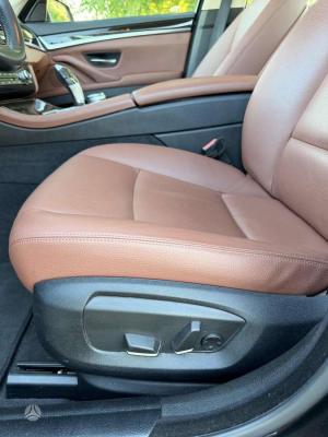 Black BMW 535 2015 in Kaunas, with an engine capacity of 2.98 L and mileage of 207 thousand km for 12800 €, photo 19 on AUTOMOTO.COM.LV