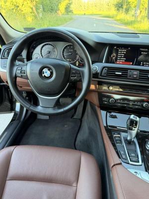 Black BMW 535 2015 in Kaunas, with an engine capacity of 2.98 L and mileage of 207 thousand km for 12800 €, photo 26 on AUTOMOTO.COM.LV