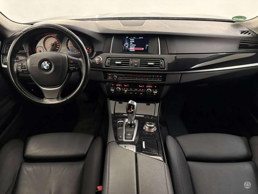 Melns BMW 535 2015 Marijampole, ar dzinēja tilpumu 2.99 L un nobraukumu 273 tūkst. km par 10999 €, foto 14 vietnē AUTOMOTO.COM.LV