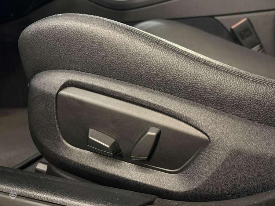 Melns BMW 535 2015 Marijampole, ar dzinēja tilpumu 2.99 L un nobraukumu 273 tūkst. km par 10999 €, foto 26 vietnē AUTOMOTO.COM.LV