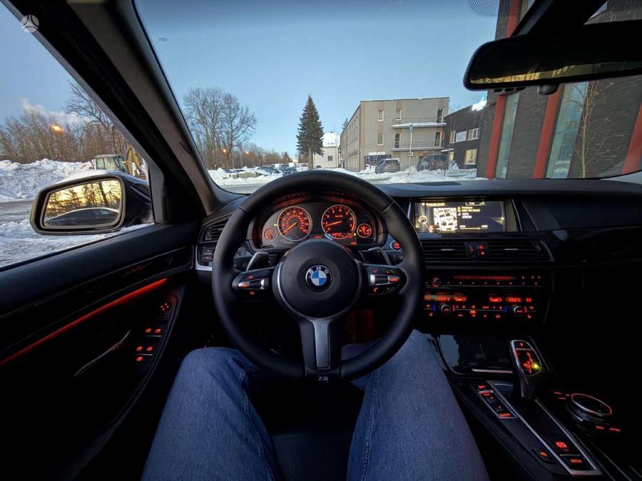 Black BMW 535 2016 in Klaipeda, with an engine capacity of 2.98 L and mileage of 270 thousand km for 10499 €, photo 10 on AUTOMOTO.COM.LV