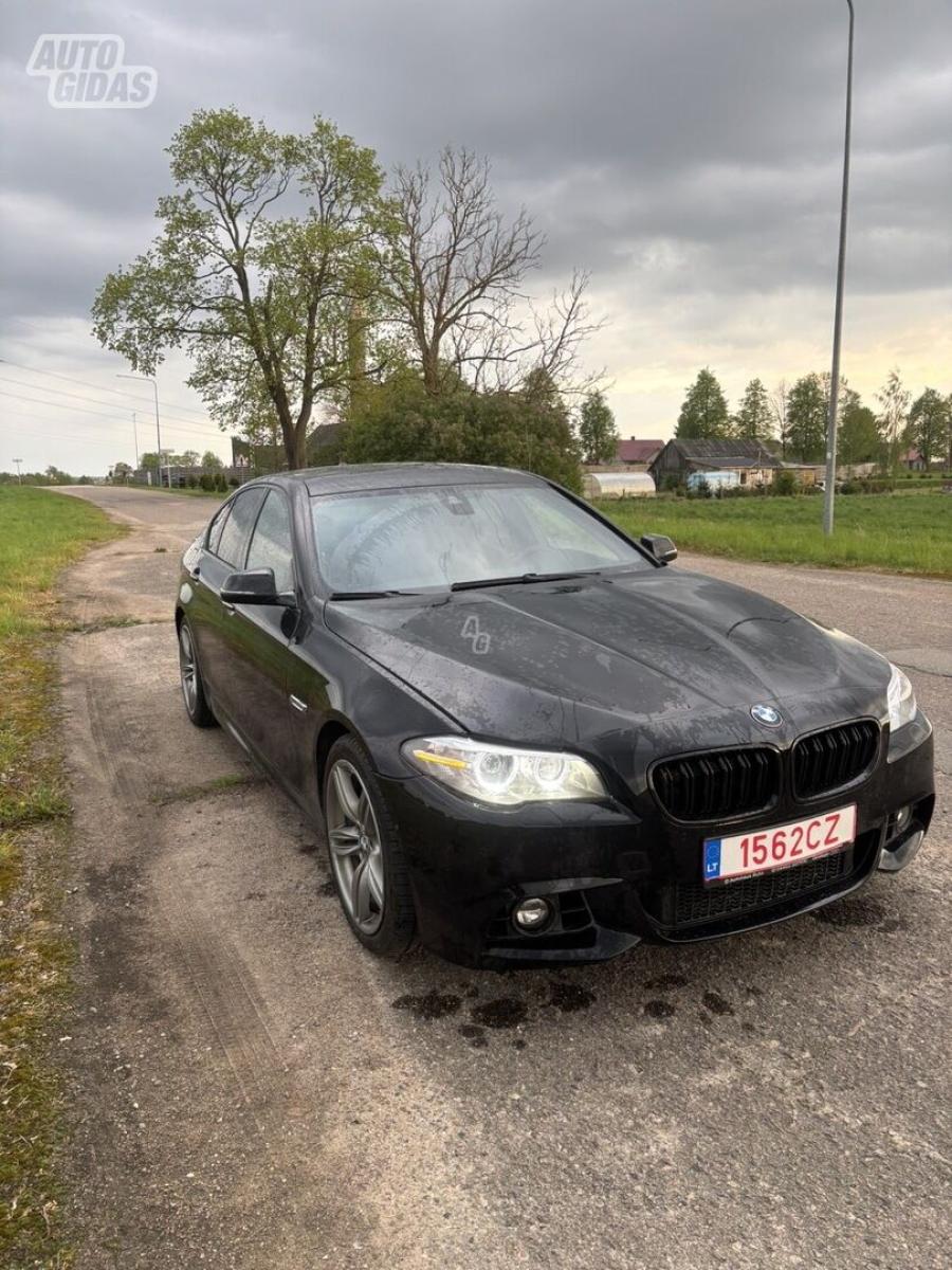Black BMW 535 2016 in Elektrenai, with an engine capacity of 3.00 L and mileage of 182 thousand km for 14500 €, photo 3 on AUTOMOTO.COM.LV