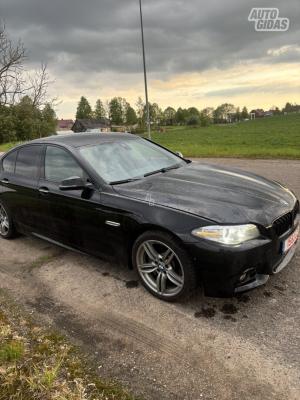 Black BMW 535 2016 in Elektrenai, with an engine capacity of 3.00 L and mileage of 182 thousand km for 14500 €, photo 4 on AUTOMOTO.COM.LV