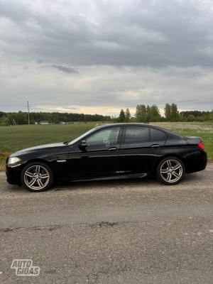Black BMW 535 2016 in Elektrenai, with an engine capacity of 3.00 L and mileage of 182 thousand km for 14500 €, photo 5 on AUTOMOTO.COM.LV