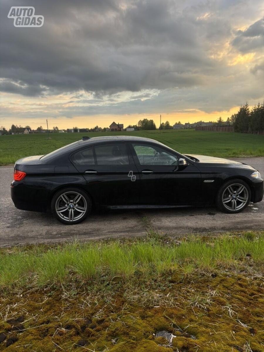 Black BMW 535 2016 in Elektrenai, with an engine capacity of 3.00 L and mileage of 182 thousand km for 14500 €, photo 6 on AUTOMOTO.COM.LV