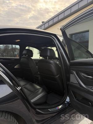 Black BMW 535 2016 in Riga, with an engine capacity of 3.00 L and mileage of 106 thousand km for 19500 €, photo 16 on AUTOMOTO.COM.LV