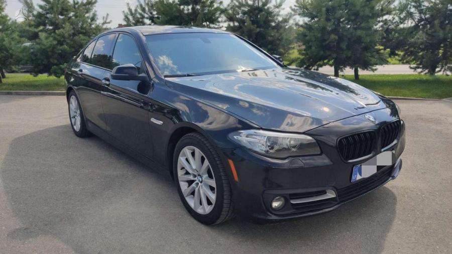 Black BMW 535 2016 in Kaunas, with an engine capacity of 2.98 L and mileage of 108 thousand km for 14900 €, photo 3 on AUTOMOTO.COM.LV