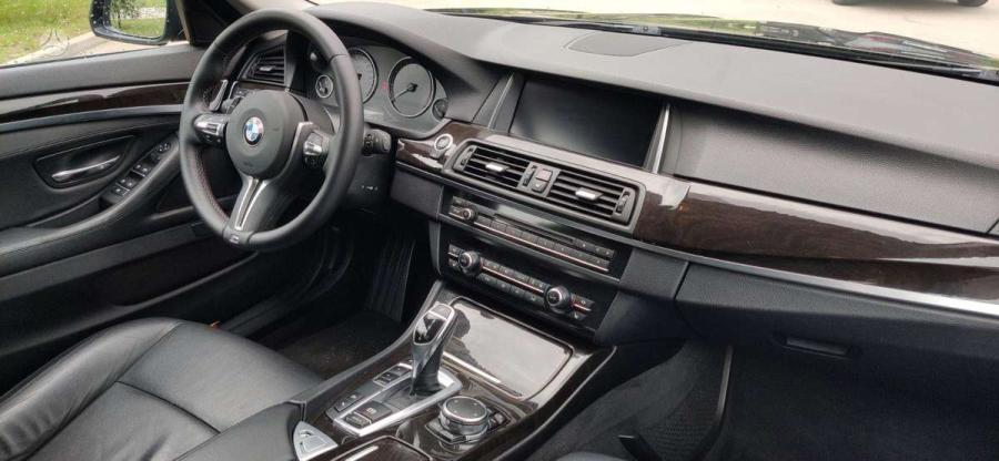Black BMW 535 2016 in Kaunas, with an engine capacity of 2.98 L and mileage of 108 thousand km for 14900 €, photo 6 on AUTOMOTO.COM.LV
