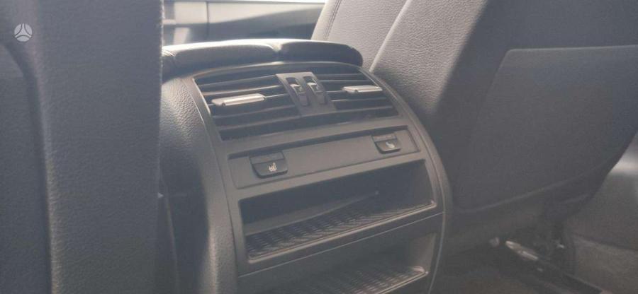 Black BMW 535 2016 in Kaunas, with an engine capacity of 2.98 L and mileage of 108 thousand km for 14900 €, photo 13 on AUTOMOTO.COM.LV